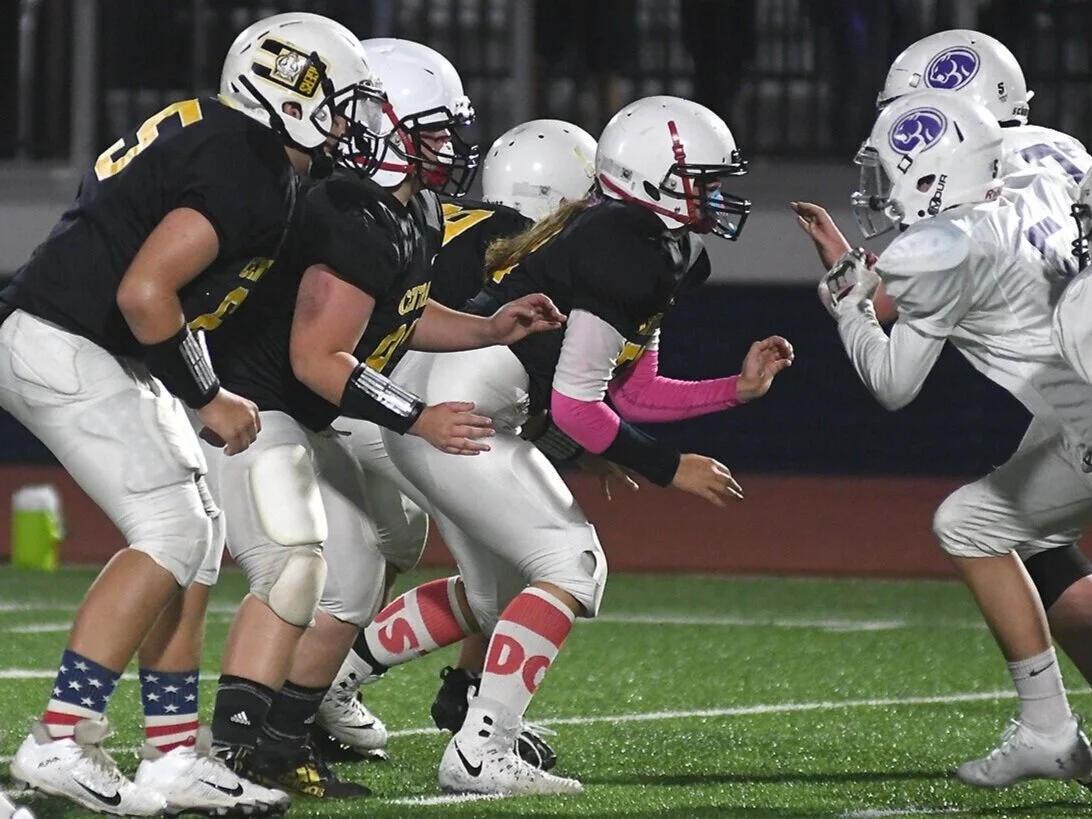 Youth Football — Edmond Memorial Football