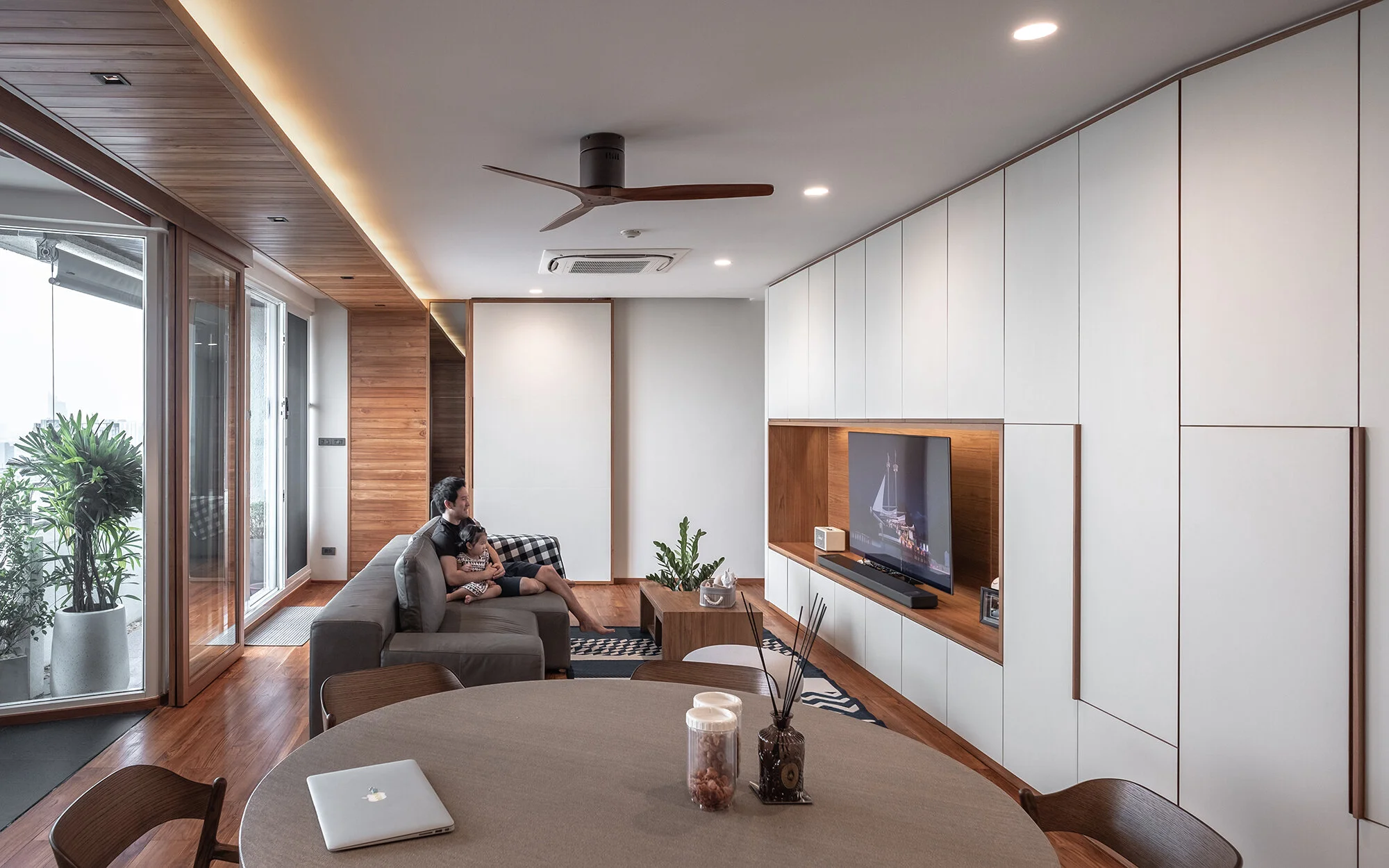 RRP apartment renovation — WOS