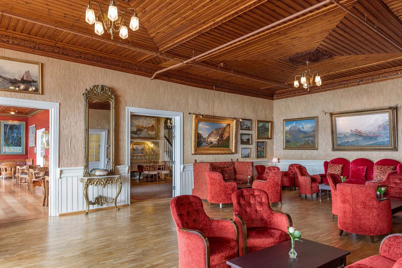 About Kviknes Hotel - Kviknes Hotel - Balestrand, Sognefjorden