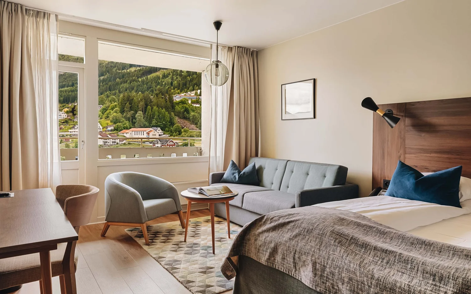 Superior room with view