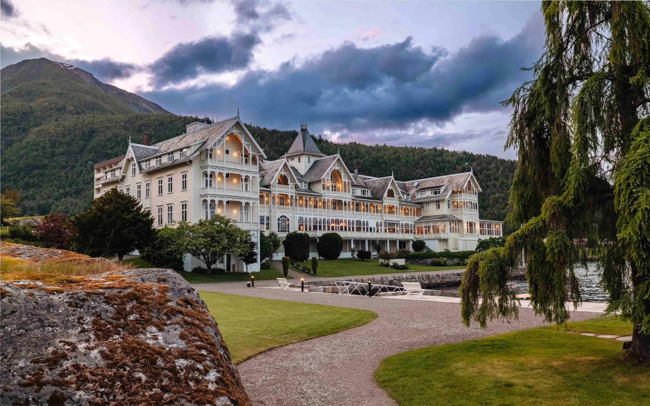Historic rooms | Explore history today — Kviknes Hotel - Balestrand ...