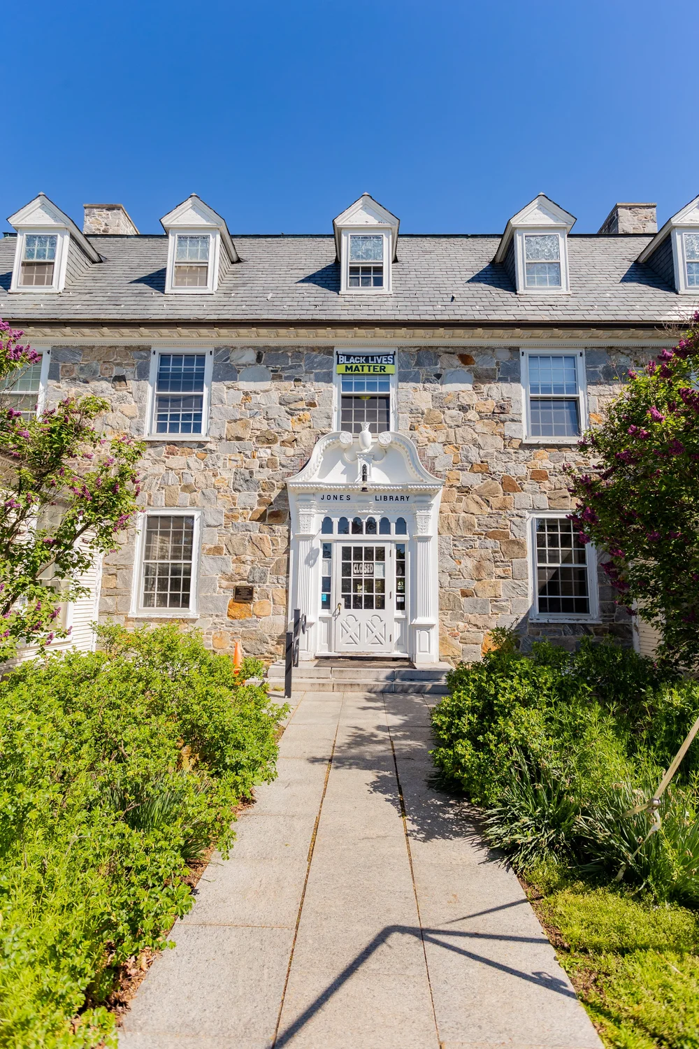 Jones Library — Amherst Business Improvement District
