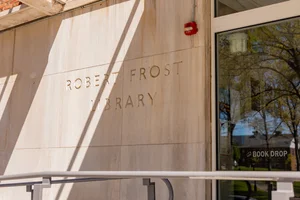 Robert Frost Library — Amherst Business Improvement District