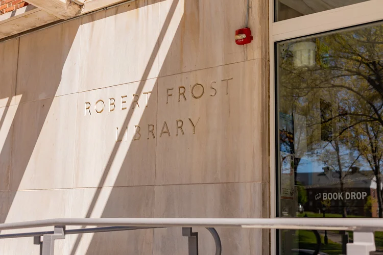 Robert Frost Library — Amherst Business Improvement District