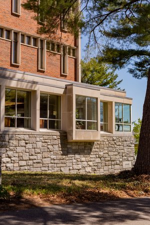 Robert Frost Library — Amherst Business Improvement District
