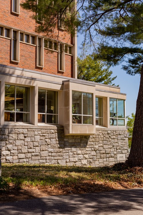 Robert Frost Library — Amherst Business Improvement District