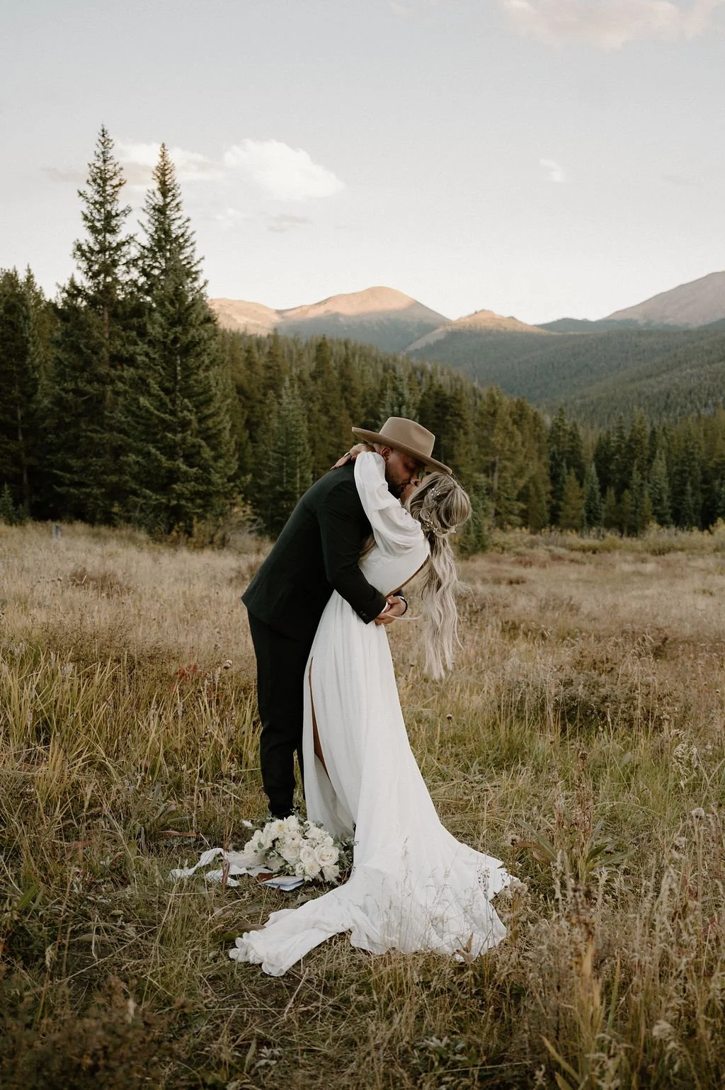 The Ultimate Breckenridge Elopement Guide // Britt + Jakob — jessica ...