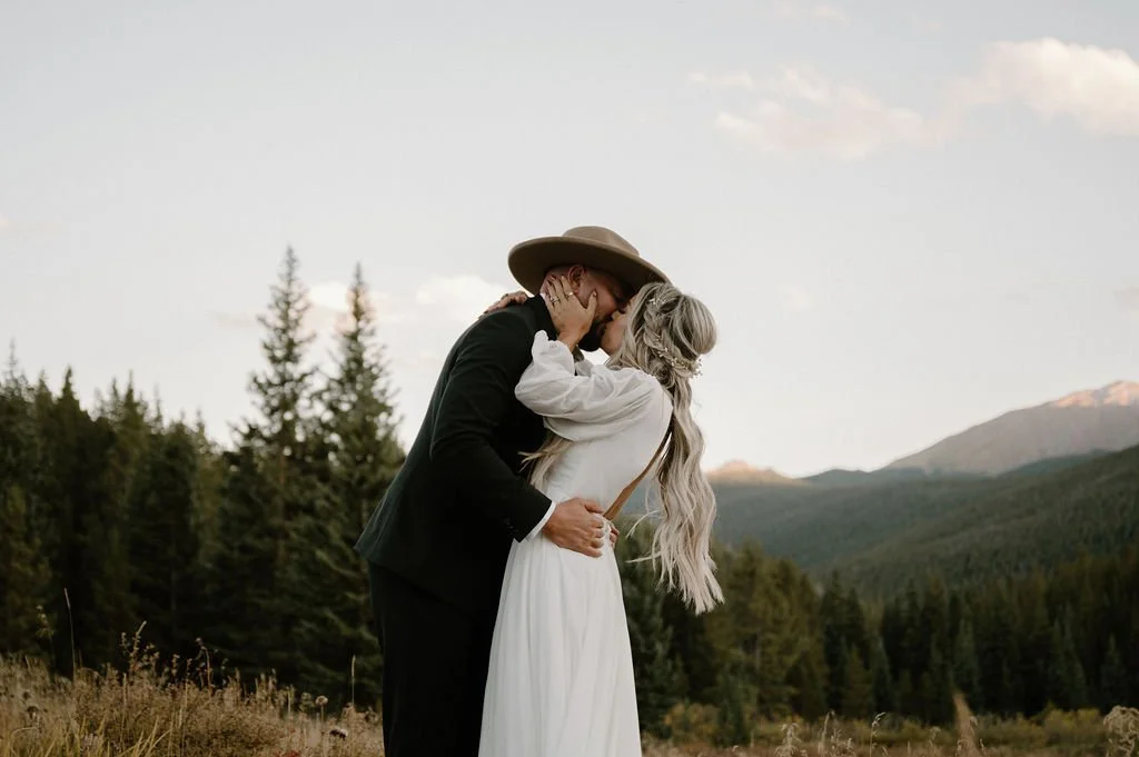 The Ultimate Breckenridge Elopement Guide // Britt + Jakob — jessica ...