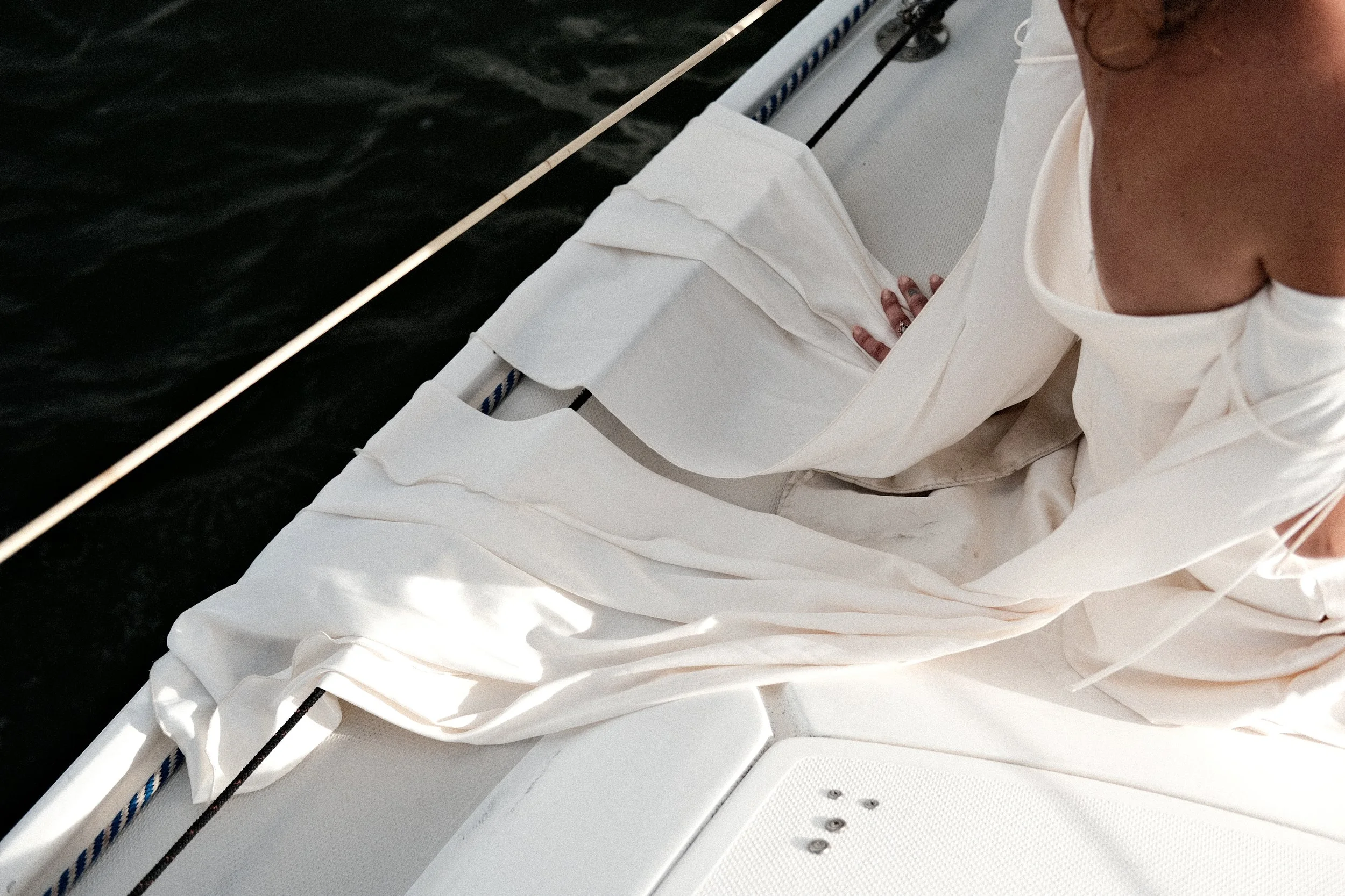 How to Elope: Your Ultimate Guide to Creating the Perfect Intimate ...