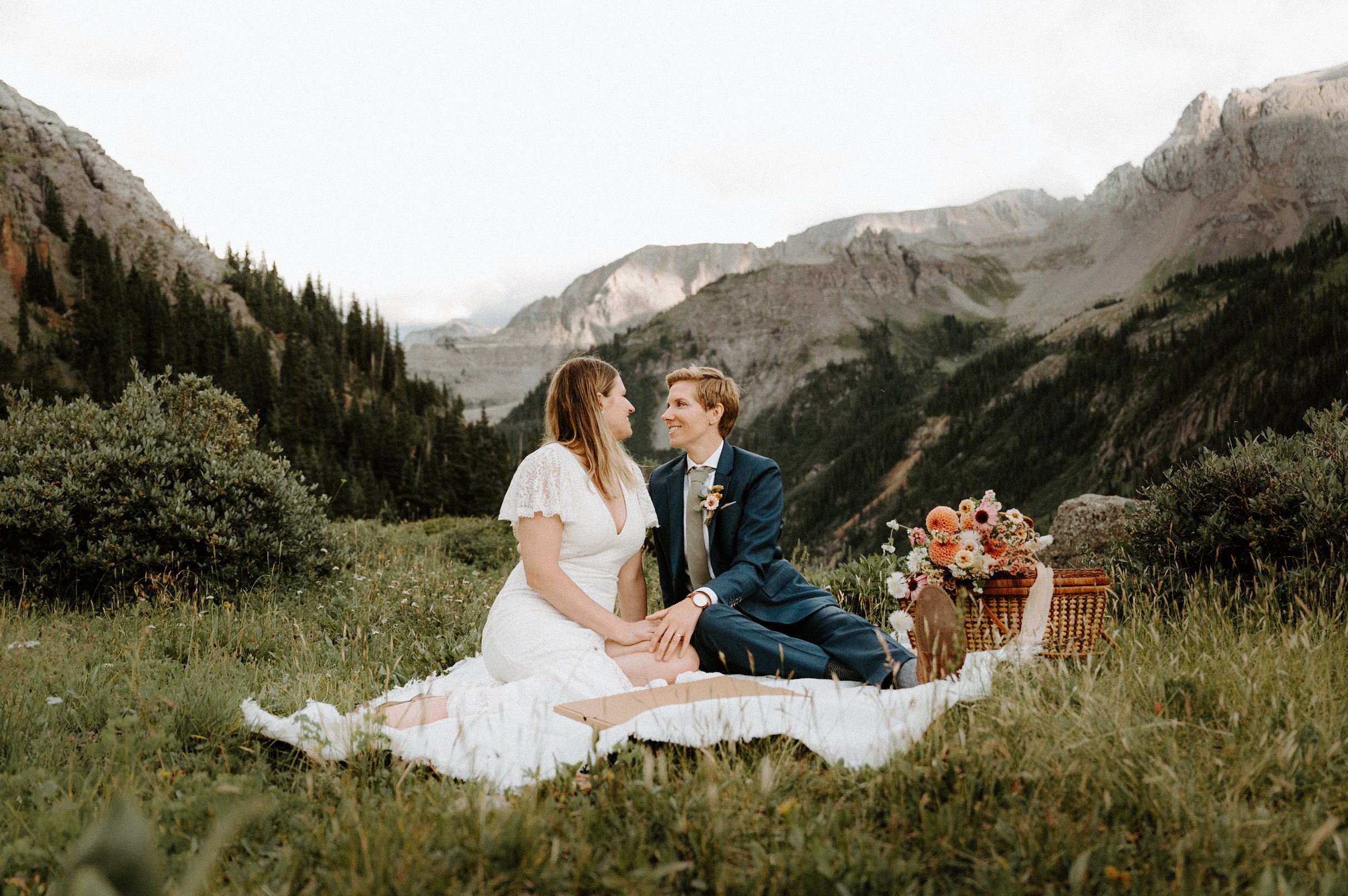 How to Elope - The All-Inclusive Guide — jessica luann photo
