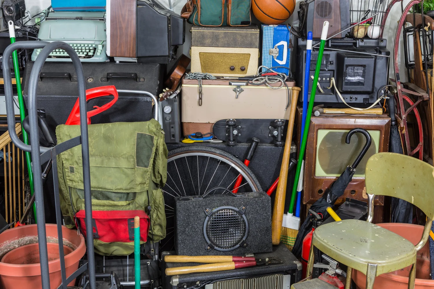 Hoarder Cleaning Service - Decluttering & Extreme Cleaning