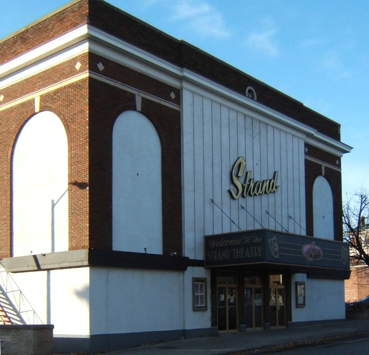 Strand Center for the Arts: Theatre History — The Strand Center for the ...