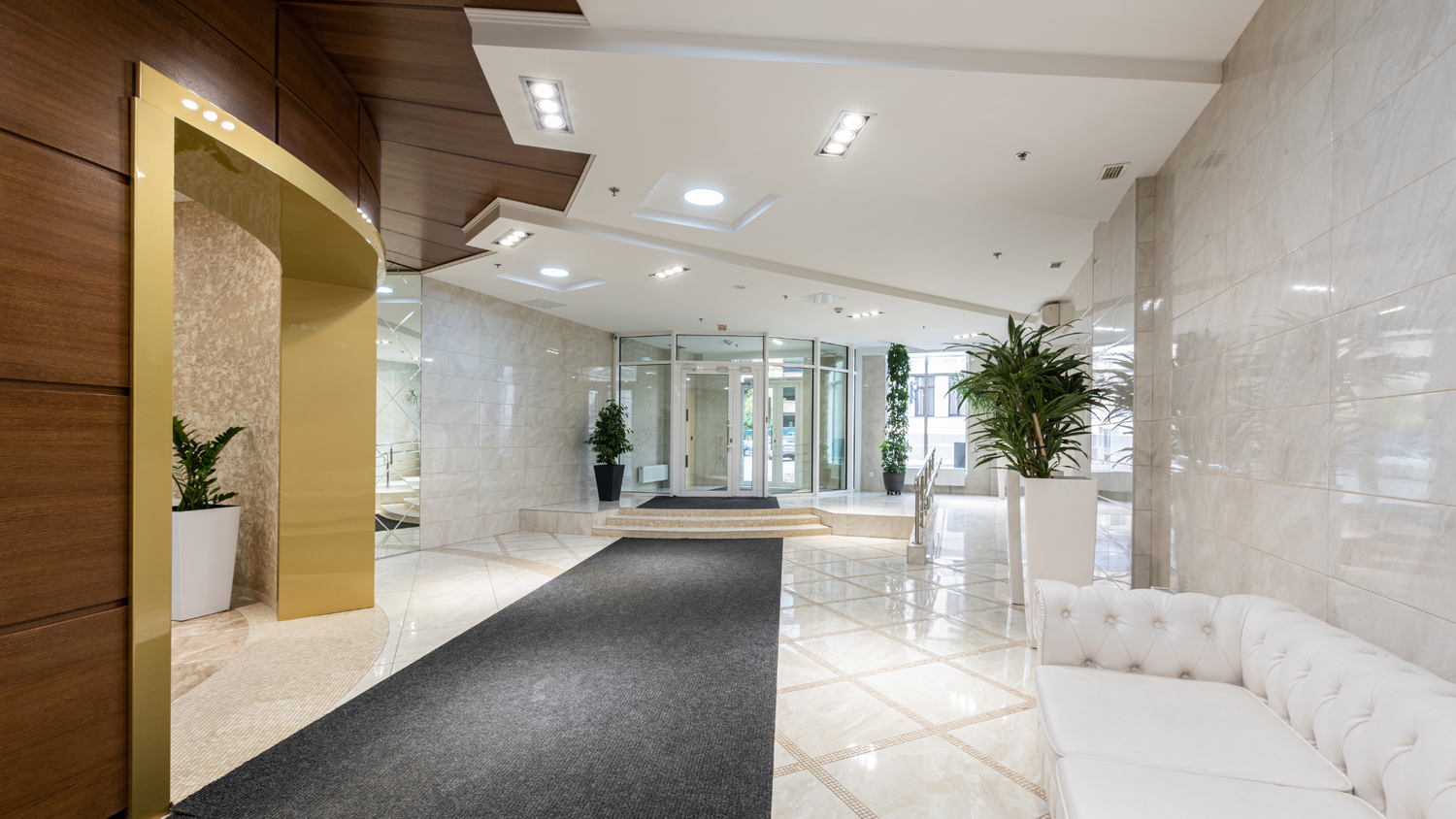 Housekeeping and Other Departments (Lesson 10 ) - Master Hospitality ...