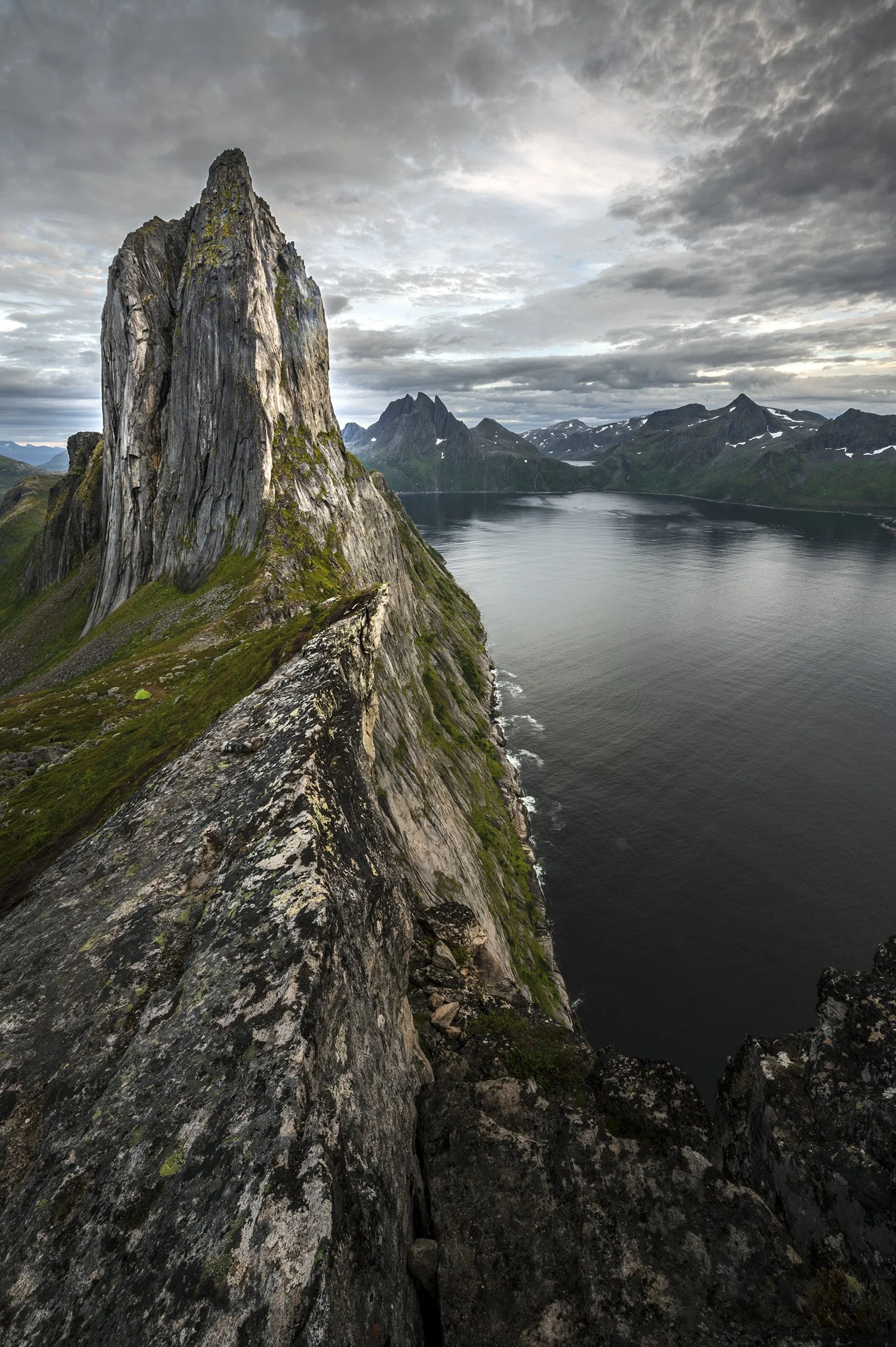 Hiking the Mountains of Northern Norway: Capturing Stunning Landscapes ...