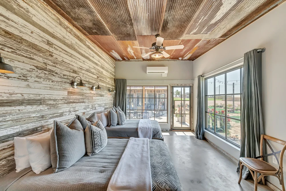 The Lodge | Rocker B Ranch | Texas Event and Accommodation Venue ...