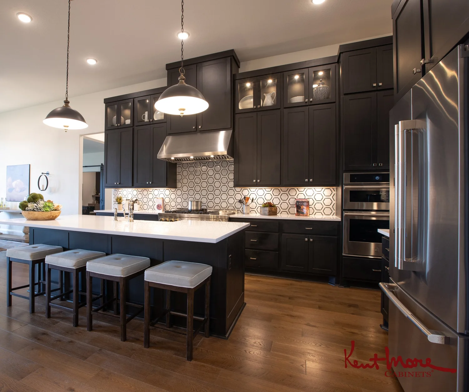 Texas Custom Cabinet Making Company - Kent Moore Cabinets