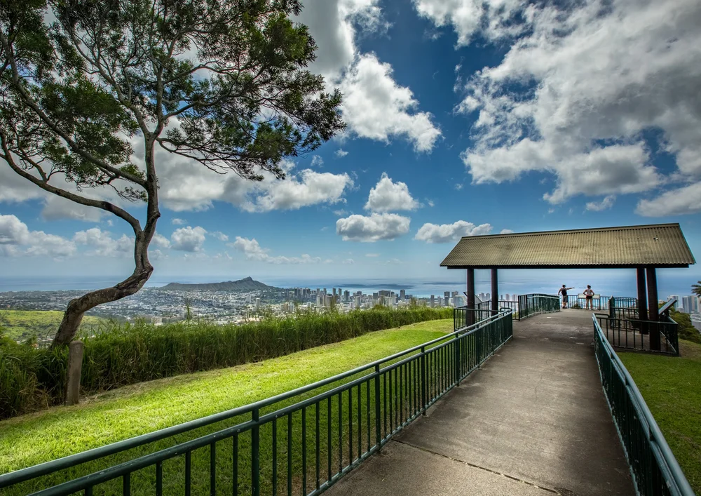 Photographing the Sunset at Tantalus Round Top Drive — HAWAII ...