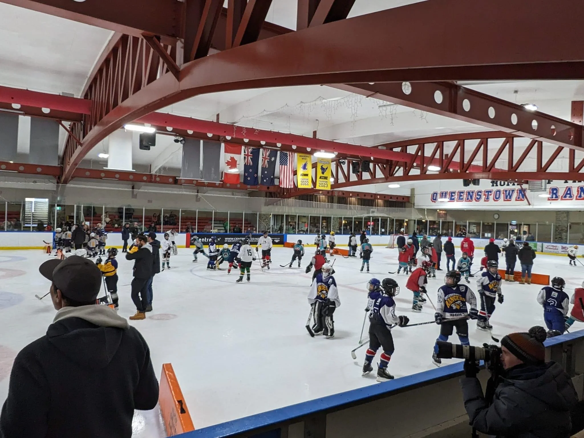 Watch Ice Hockey — Queenstown Ice Arena