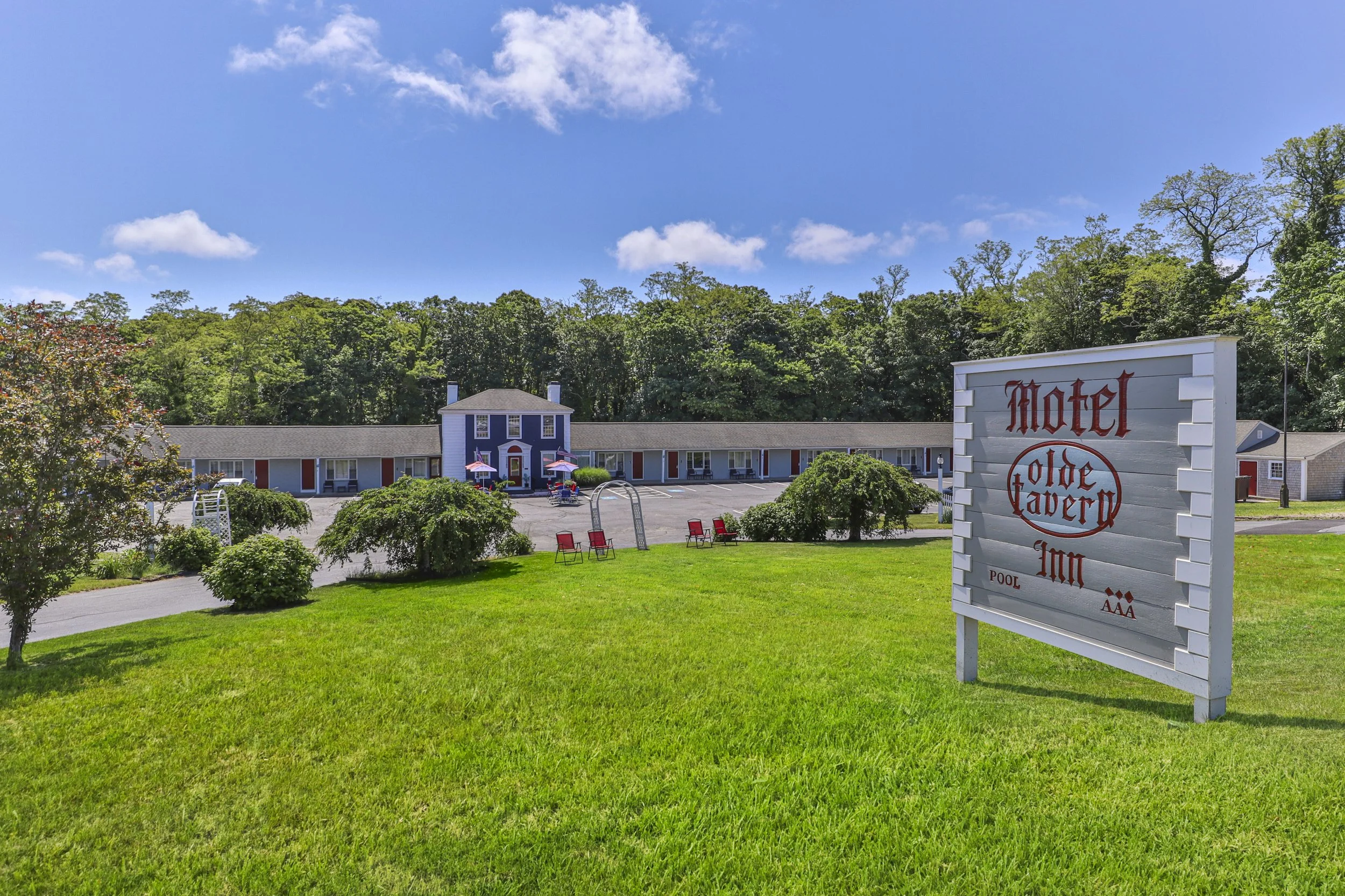 Olde Tavern Motel & Inn Cape Cod | Official Website | Orleans Hotel
