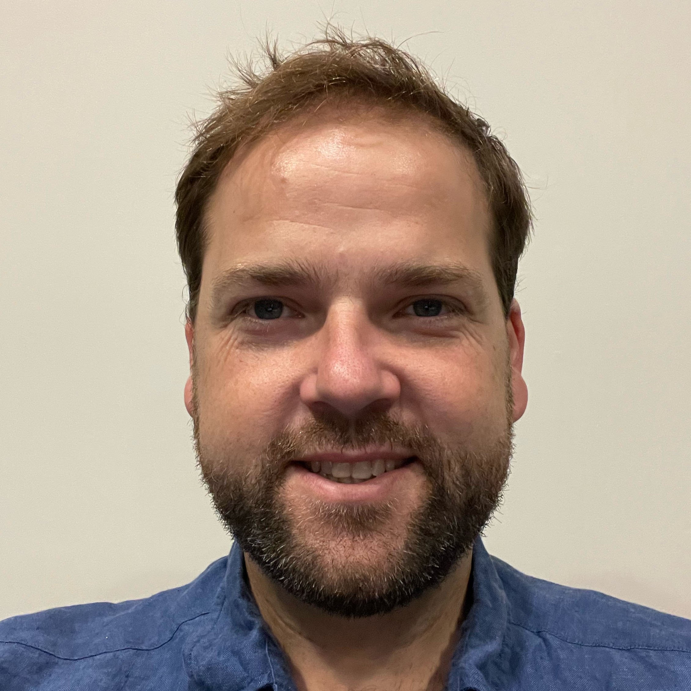 Our Surgical Team | Mr Vishal Pai Orthopaedic Knee Surgeon