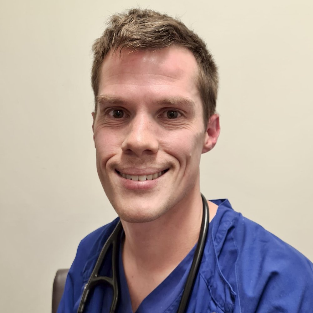 Our Surgical Team | Mr Vishal Pai Orthopaedic Knee Surgeon