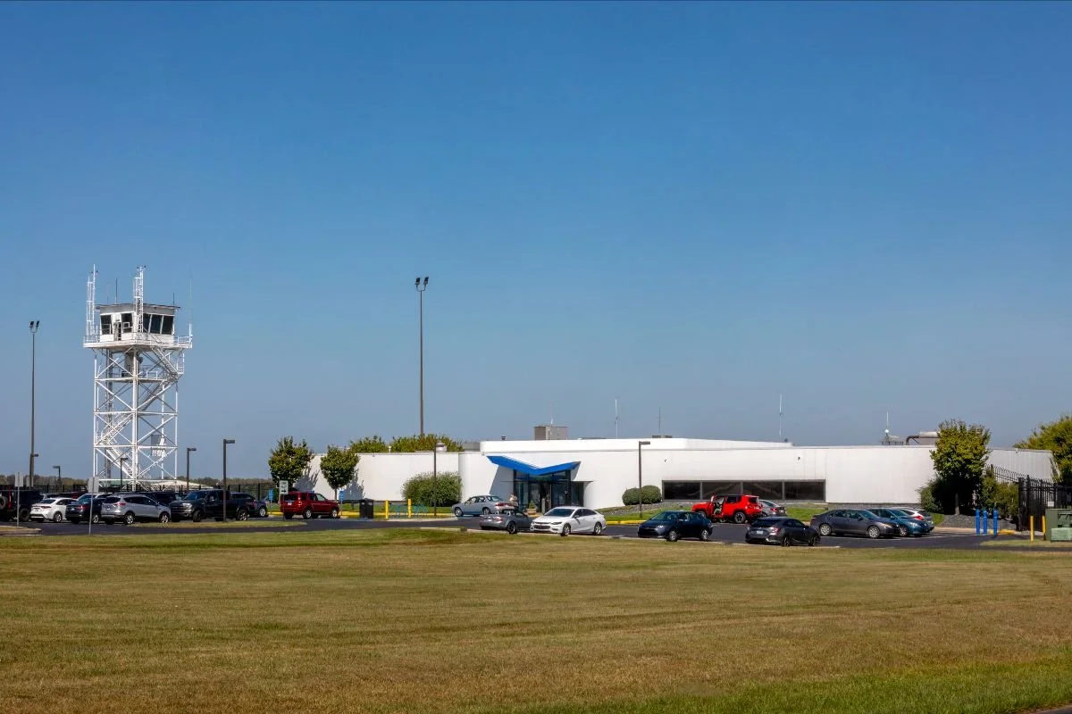 Columbus (Ind.) Municipal Airport Selects Marlon Blackwell Architects ...