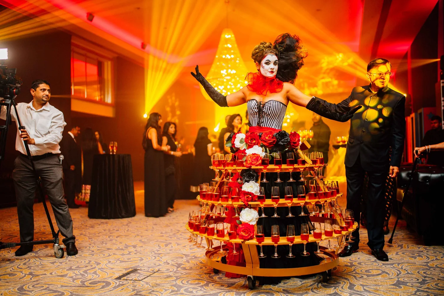 Strolling Champagne Tables | Champagne Girls — CEP