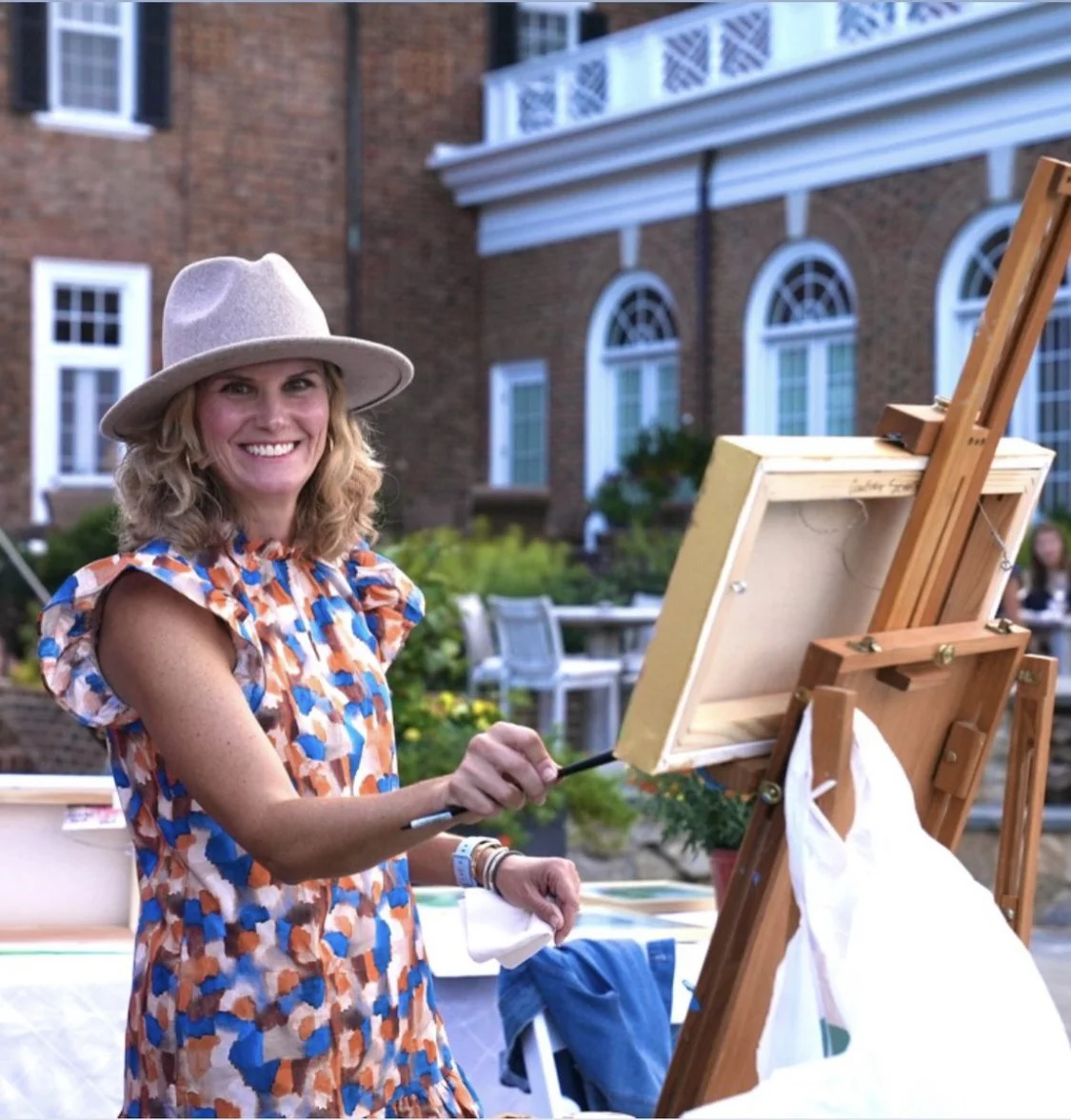 Courtney Sievers, Fine Artist