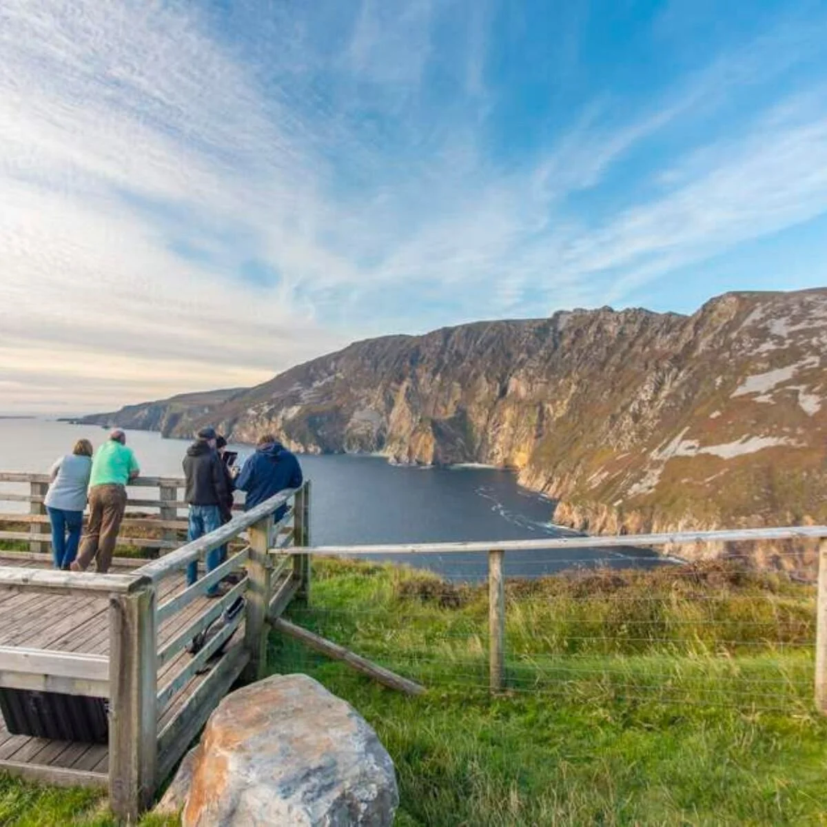 Slieve League Cliffs Centre re-opens — Slieve League Cliffs Centre