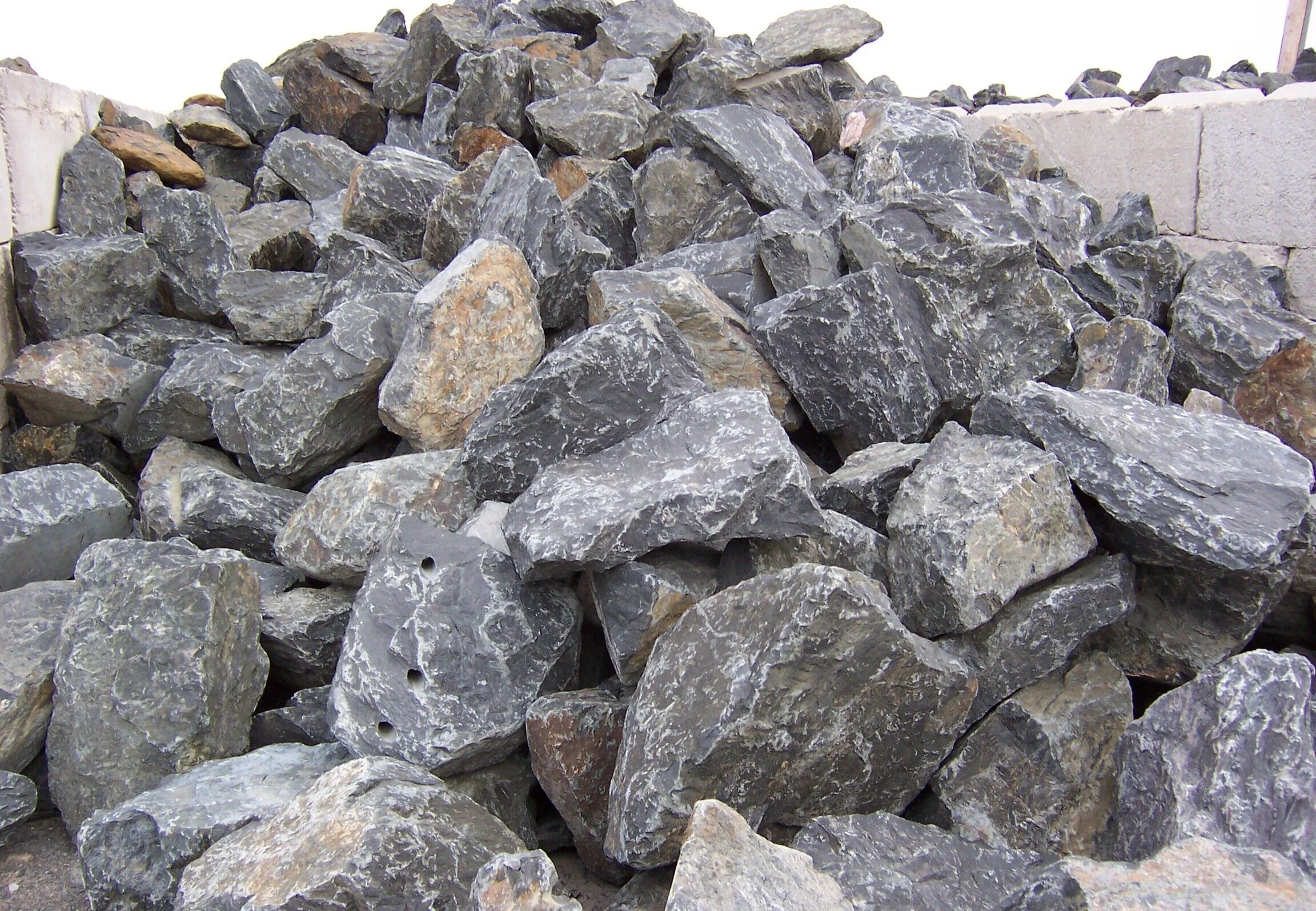Aqua Blue™ Boulders — Krukowski Stone