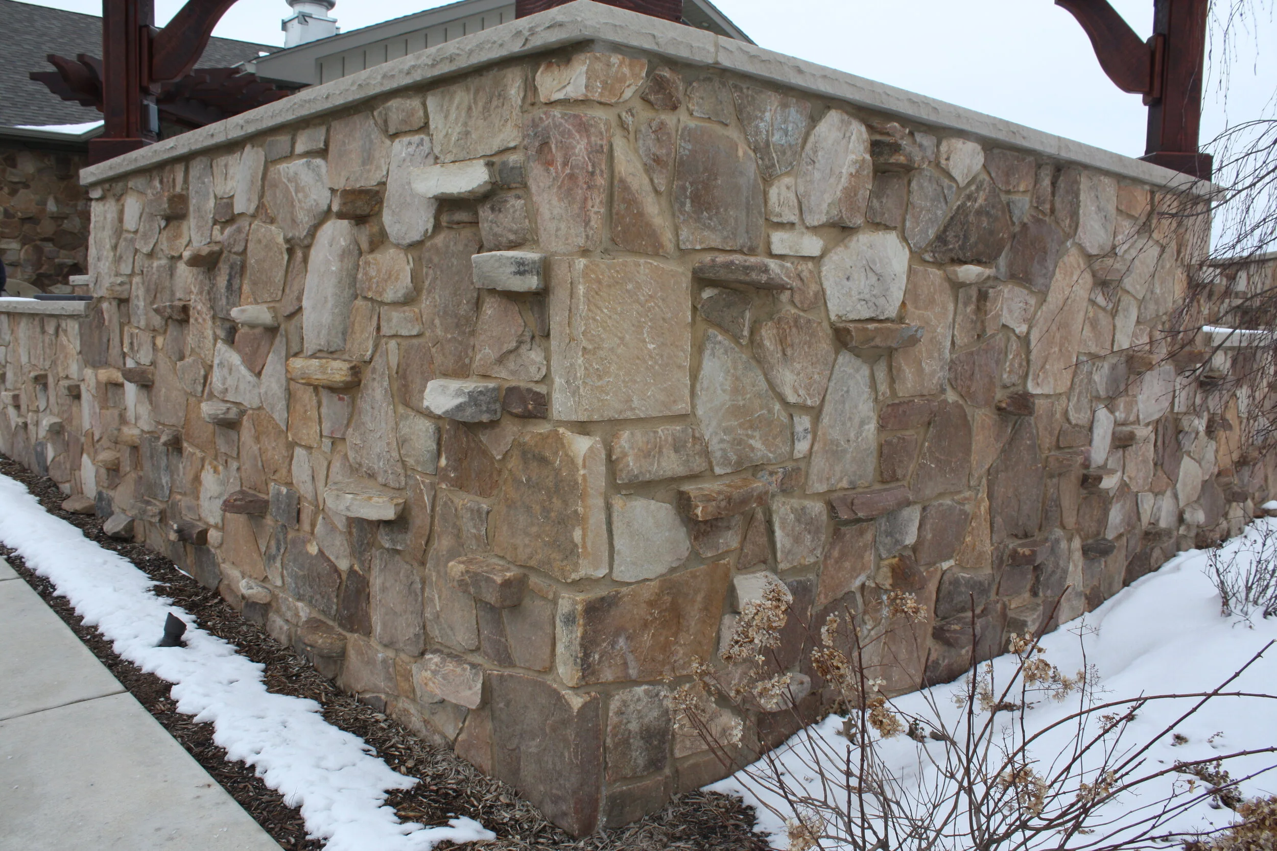 Chestnut™ Boulder — Krukowski Stone