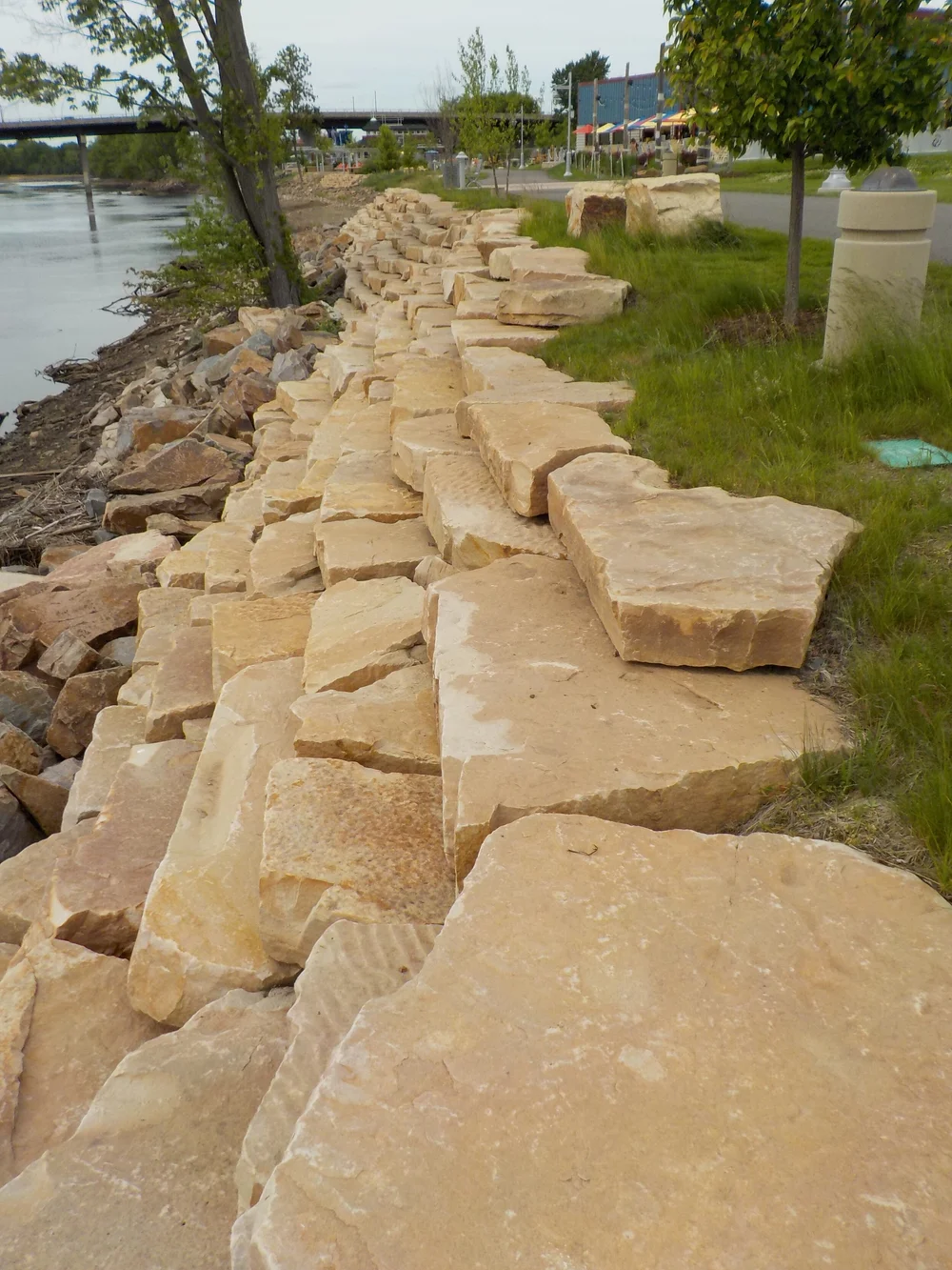 Highland Brown Outcropping — Krukowski Stone