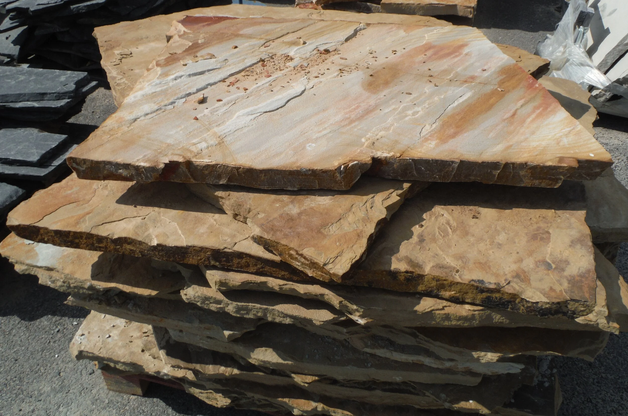 Mesquite™ Flagstone — Krukowski Stone