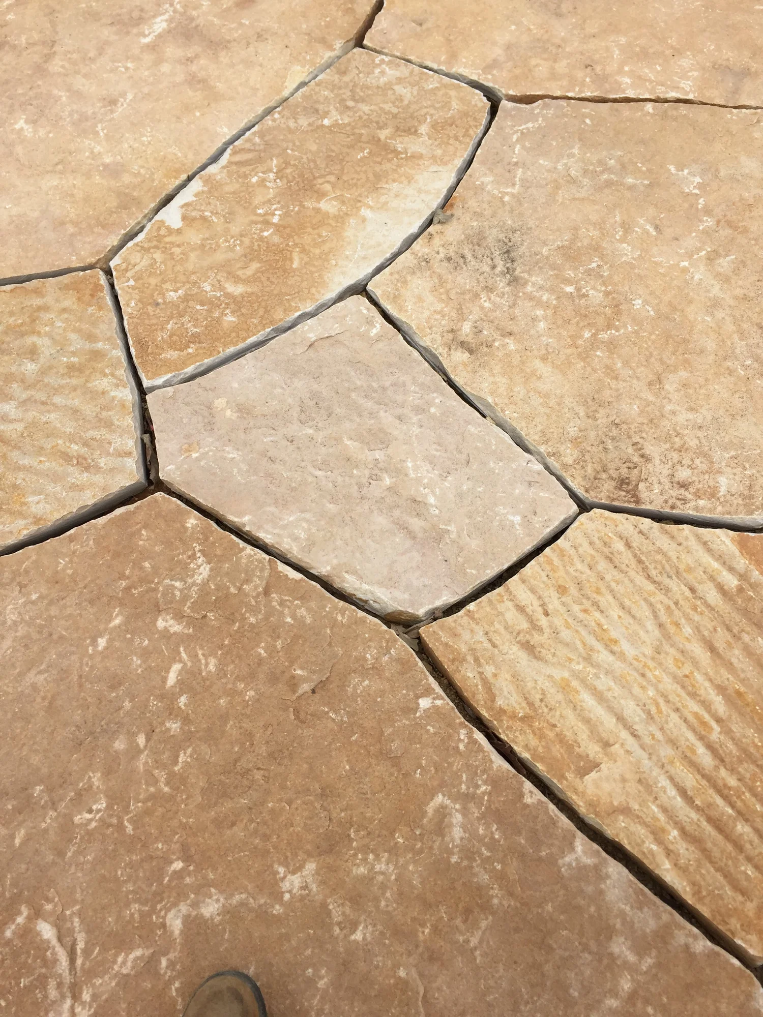 Sandy Creek™ Flagstone — Krukowski Stone
