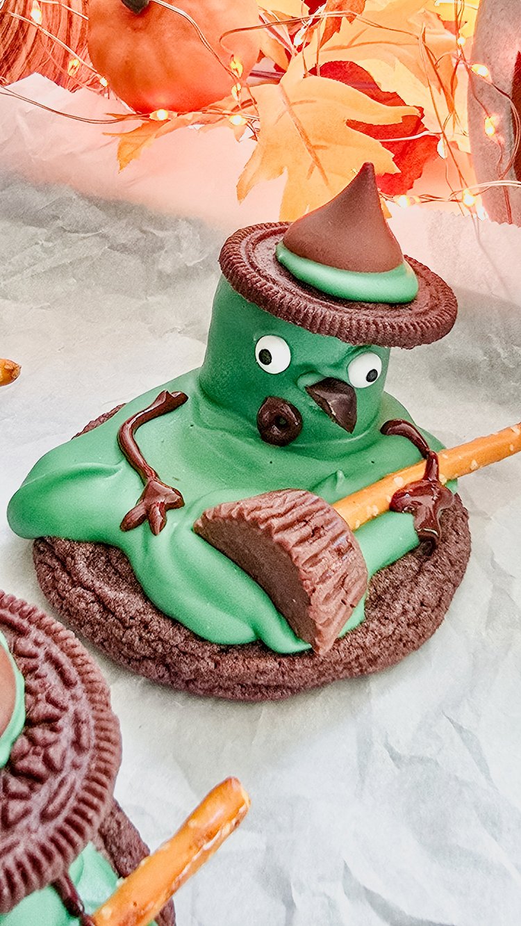 Melted Witch Chocolate Cookies! 🍪💚🧙‍♀️ A Spooky-Sweet Treat You’ll Love ...