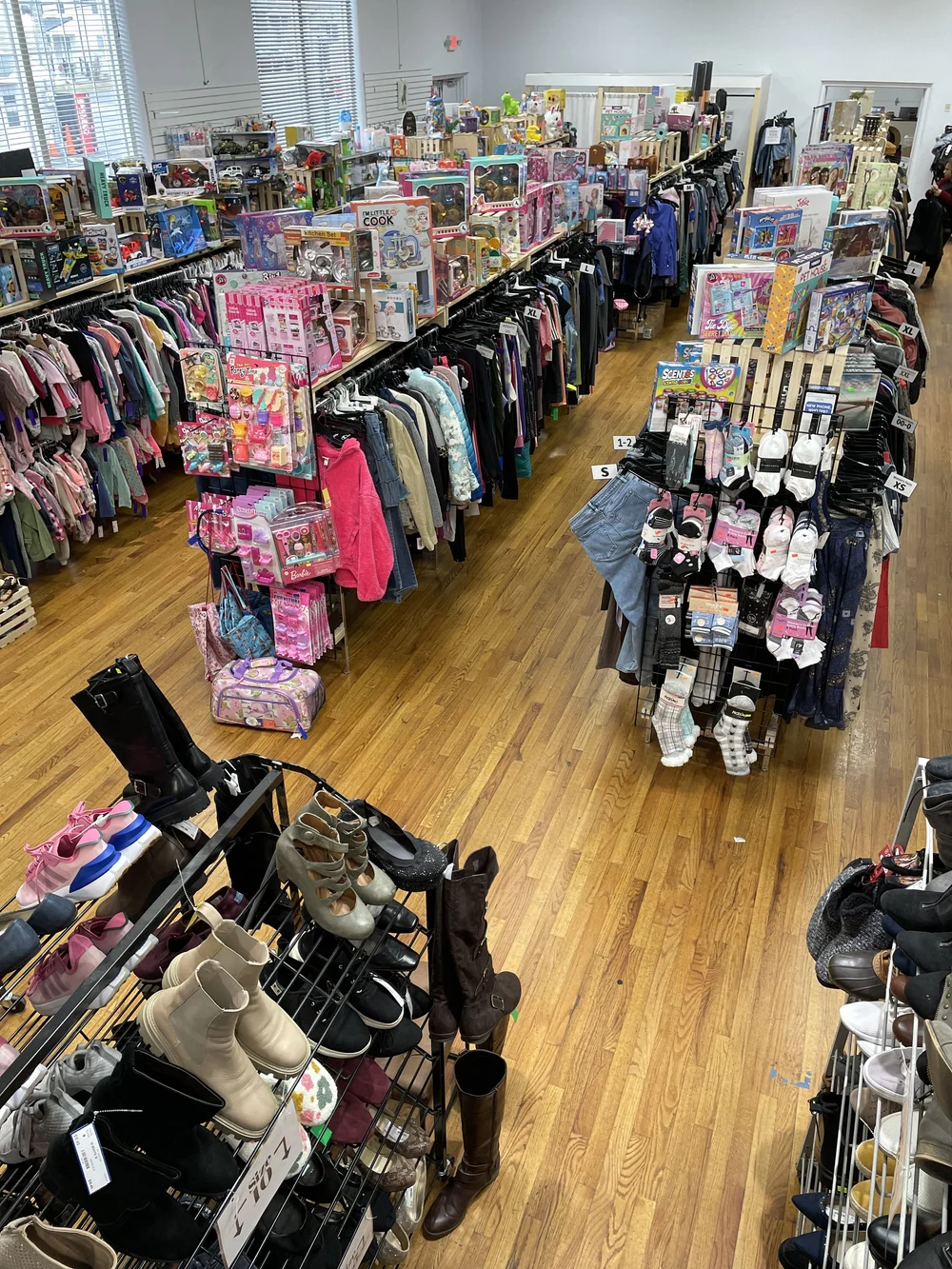 Consign & Thrift With Us in East Earl, Blue Ball, Lancaster County, PA ...