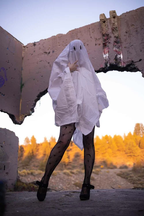 Ghost Photoshoot Challenge — Bend Oregon Boudoir Photography | Caleb ...