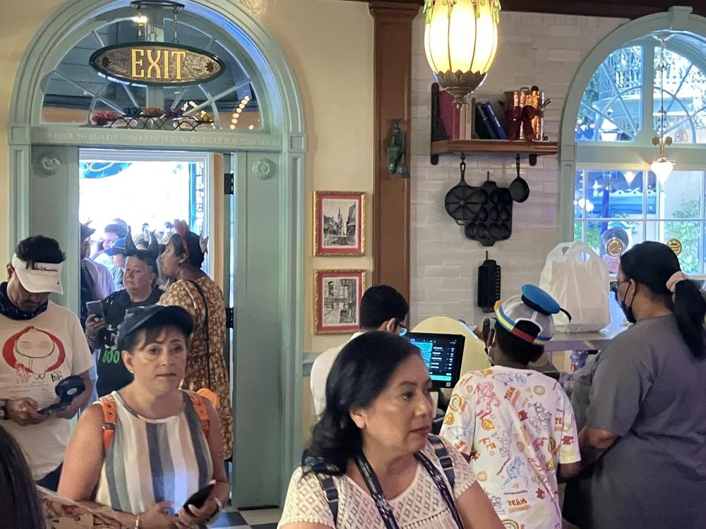 Tiana’s Palace Opens in Disneyland – Pictures, Menu — Joseph Writer ...