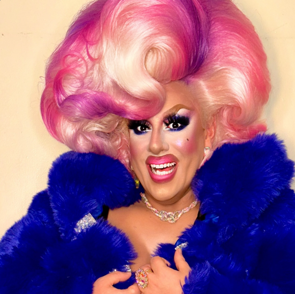 Lucky Cheng's - New York's Original Drag Queen Show Place Lucky Cheng's ...
