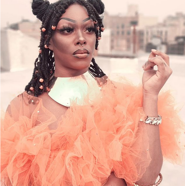 Lucky Cheng's - New York's Original Drag Queen Show Place Lucky Cheng's ...