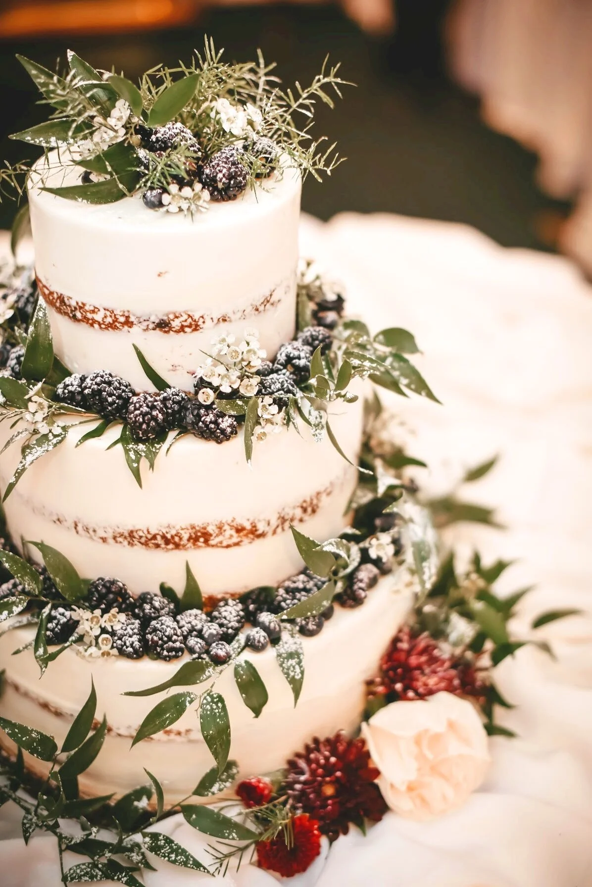 Layers & Tiers — Gateaux Cakes & Pastries