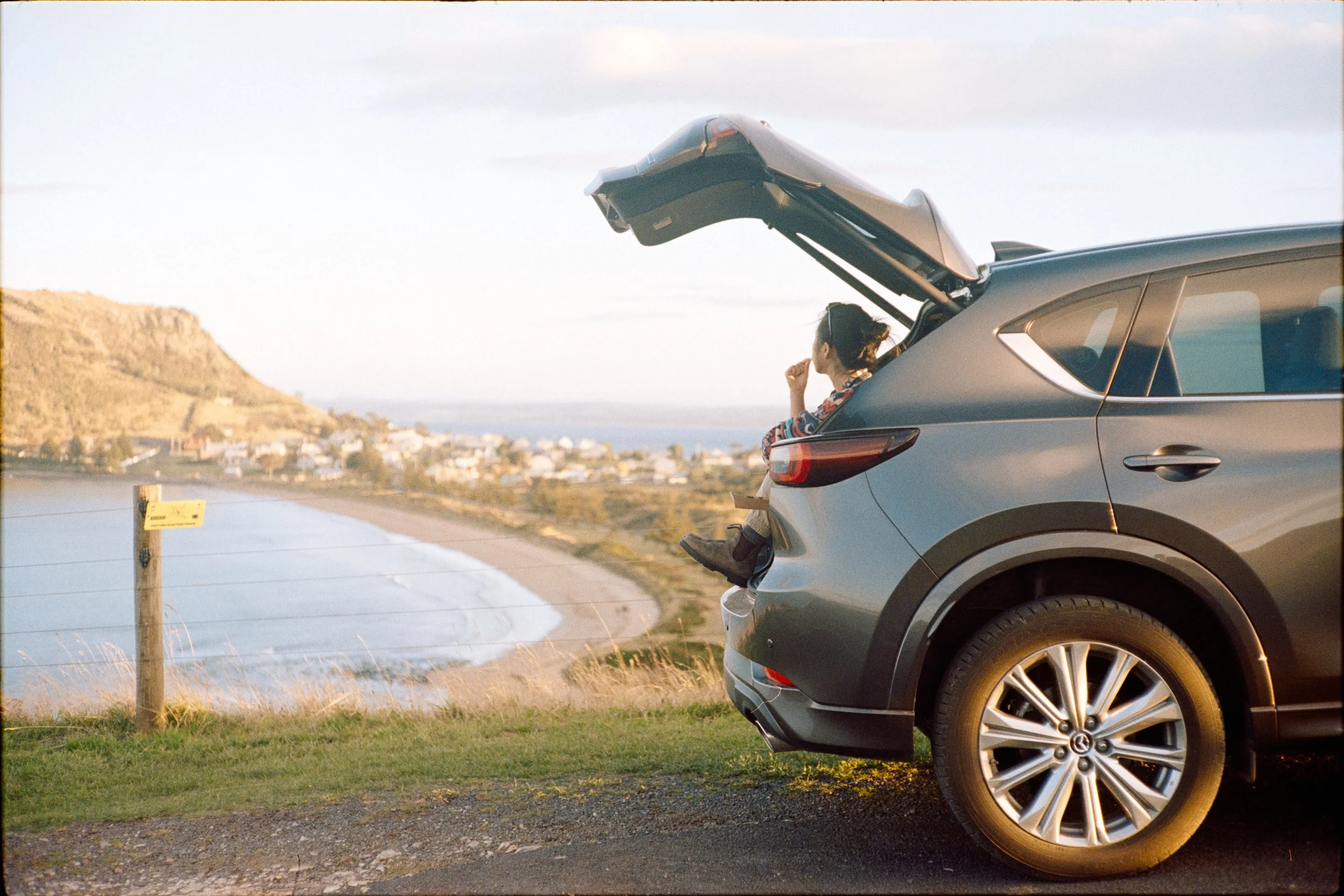 About Us — Shawn & Mavis Photography | Wedding and Elopement | Tasmania