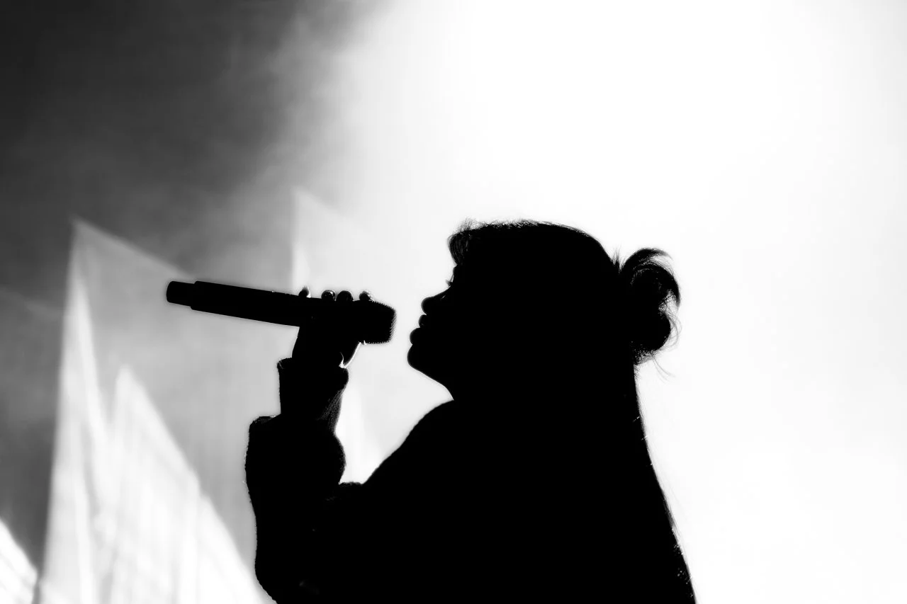 Nessa Barrett @ Roadrunner — Tastemakers Music Magazine