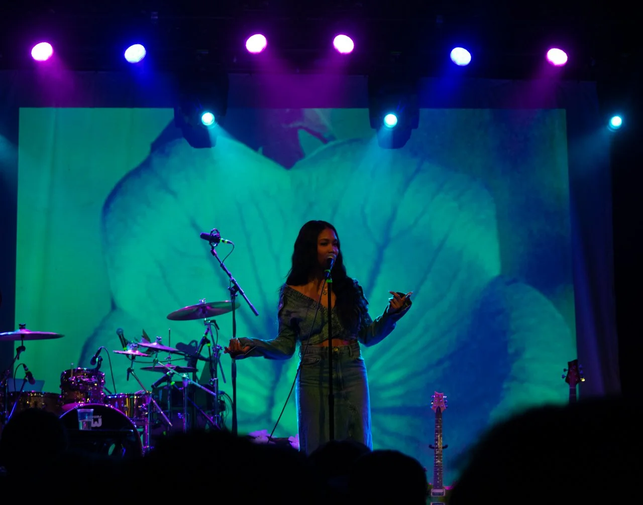 Ambré w/ Payton Moore @ The Sinclair — Tastemakers Music Magazine