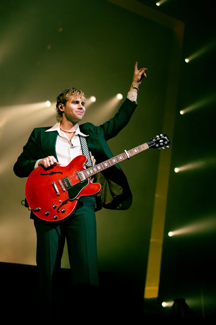 5 Seconds of Summer @ MGM Music Hall — Tastemakers Music Magazine