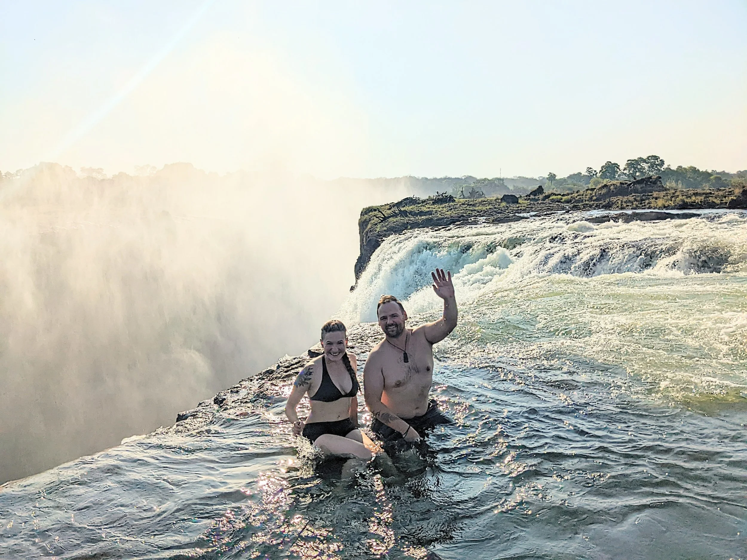 The Devil’s Pool is Hella Awesome — G&T's Global Trek
