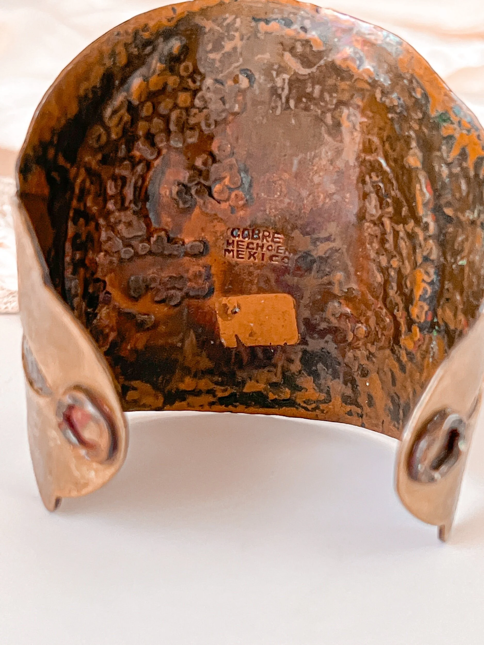 The Vintage Bombshell