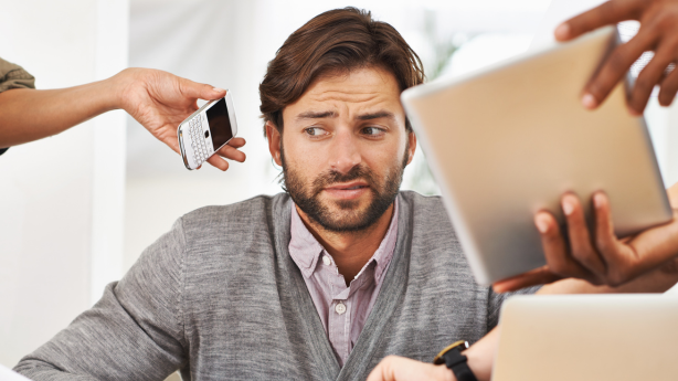 Virtual Assistant Scams: What Are They and How to Spot Them — Smart ...