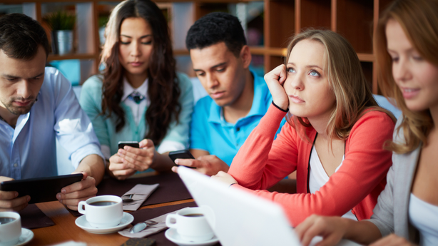 Communication in Virtual Teams: Best Practices That Work Effectively ...