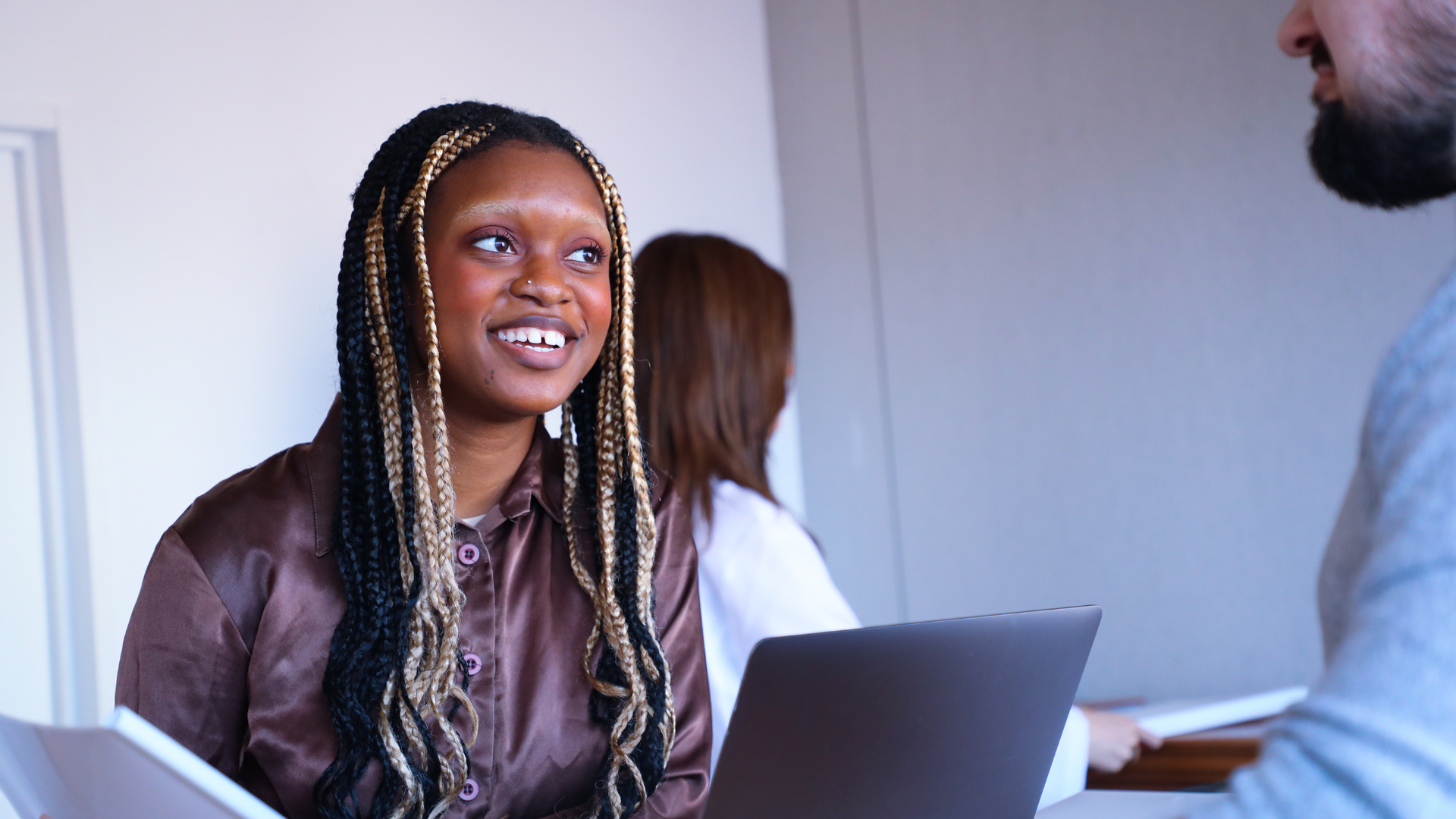 Must-Have Administrative Assistant Hard Skills and Soft Skills — Smart ...